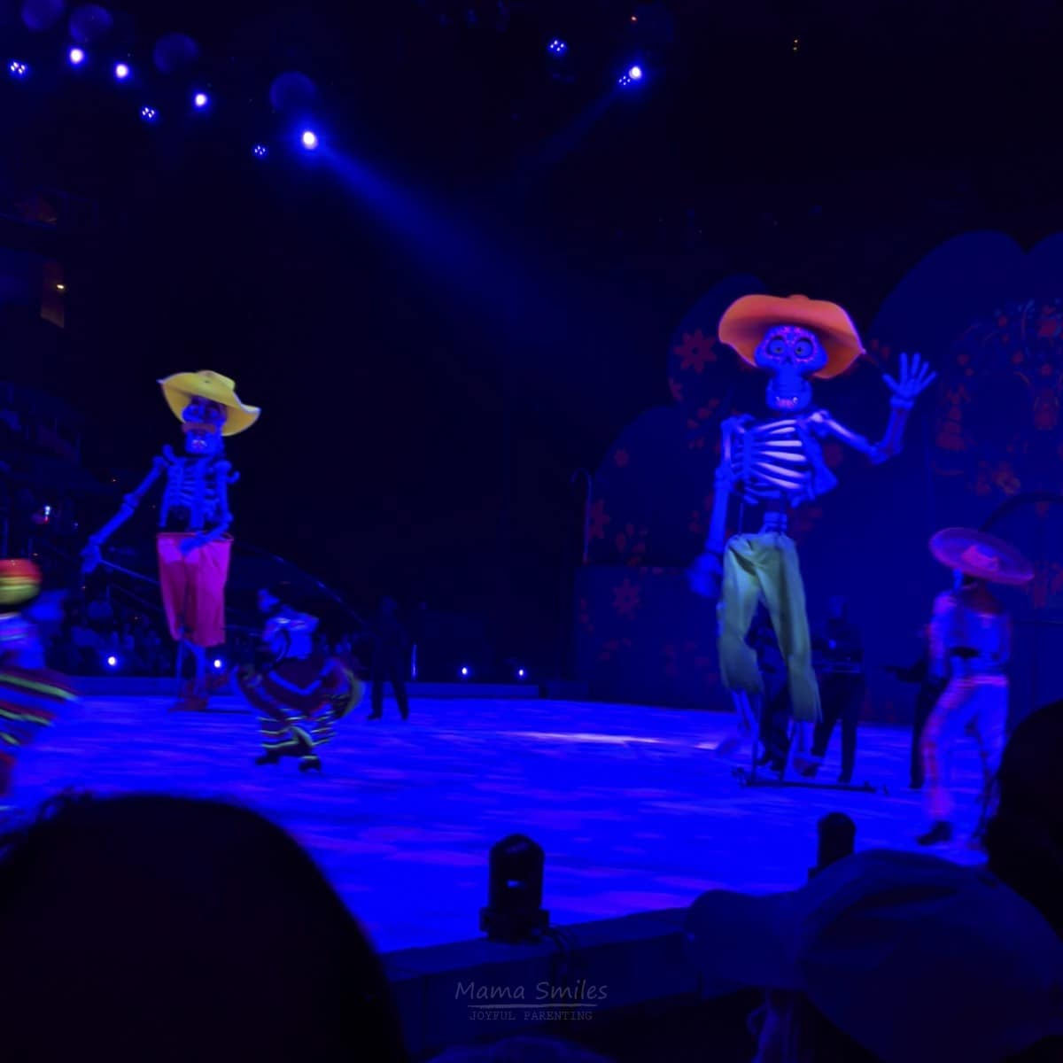 Disney On Ice presents Mickey's Search Party Review and Tips
