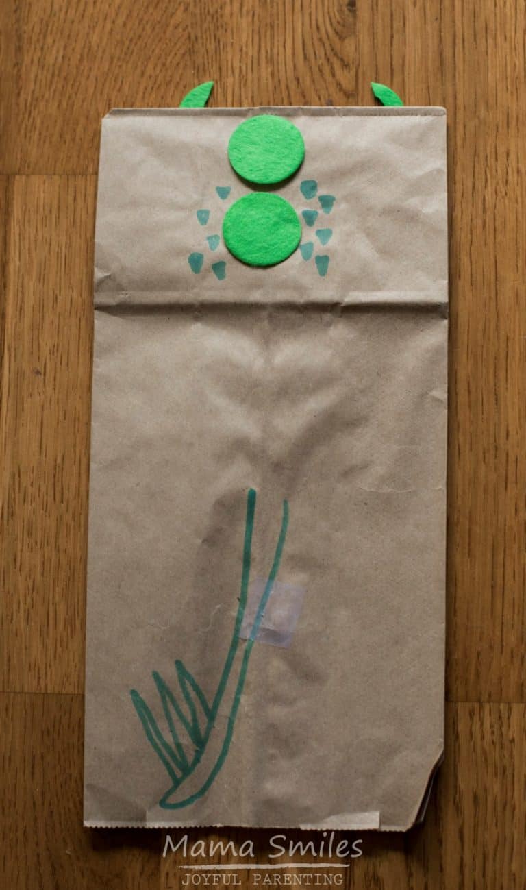 Paper Bag Animals - Quick and Easy Kid Crafts Using Simple Materials